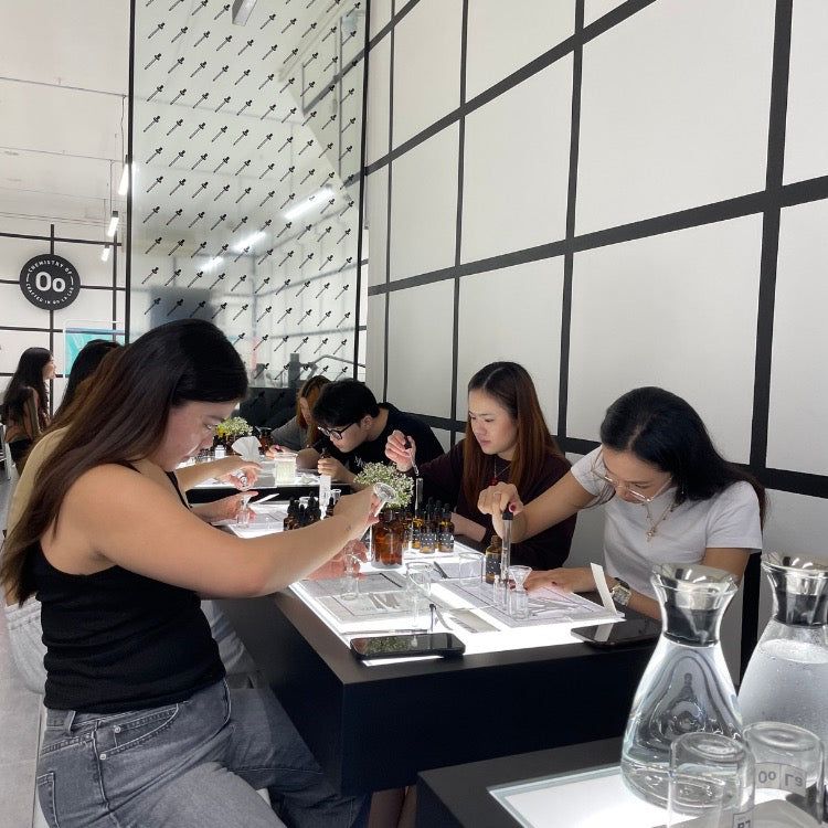 Singapore: Student Night – Oo La Lab